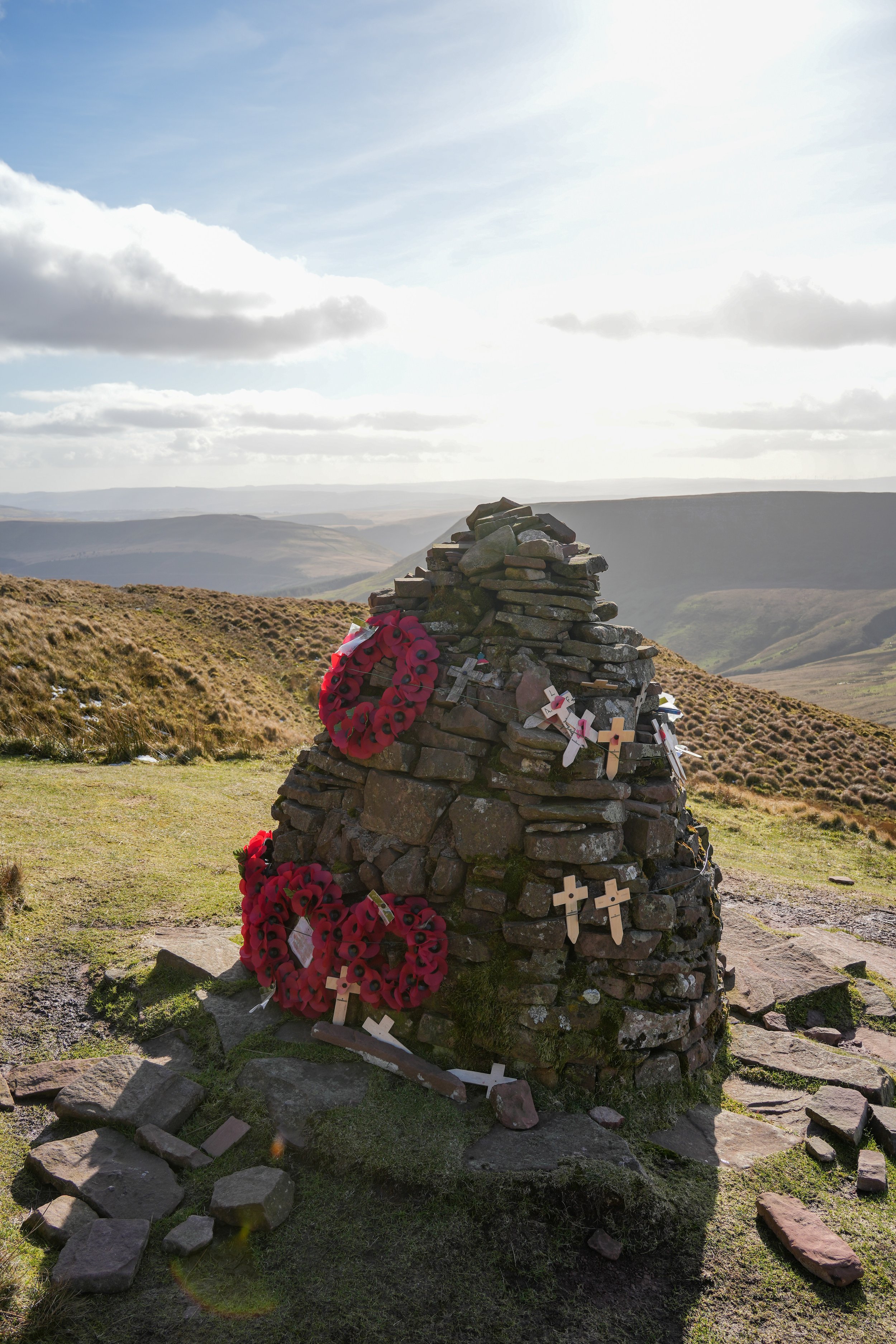 Blaen-y-Glyn waterfalls & Fan-y-Big hike guide — Oh What A Knight