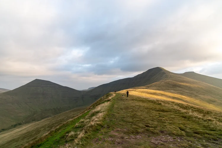 Cwm Llwch Horseshoe hike Guide - the Best Route up Pen y Fan — Oh What ...