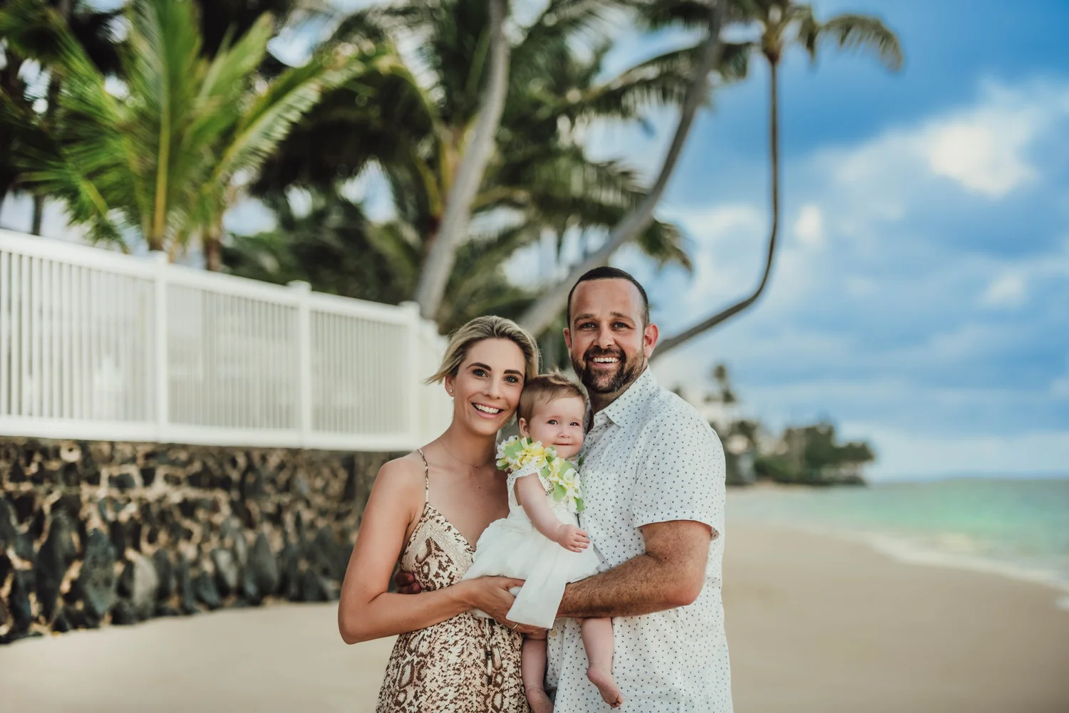 The Johnsons | Ka’a’awa Beach — Amanda Lessner | Oahu, Hawaii Photographer