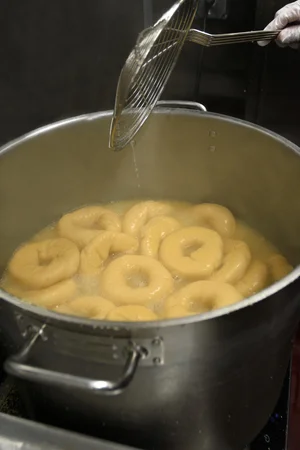 Bagel History: Origins and Evolution of the New York Style Bagel