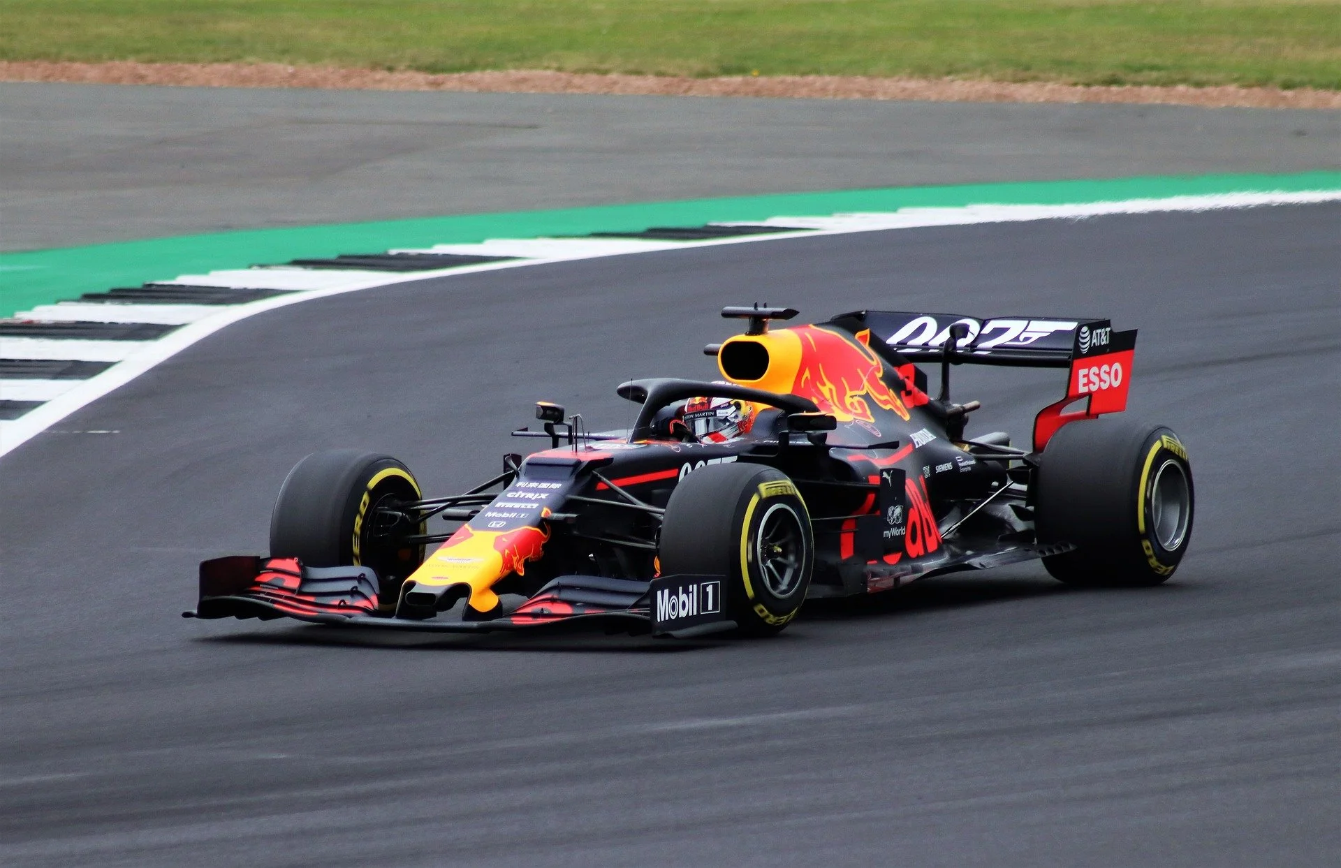 F1’s greenwashing shows how sport is shirking climate responsibilities ...