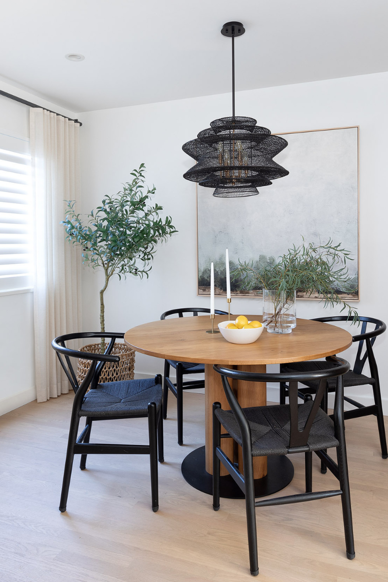 Virtual Interior Designers vs. Traditional Interior Designers