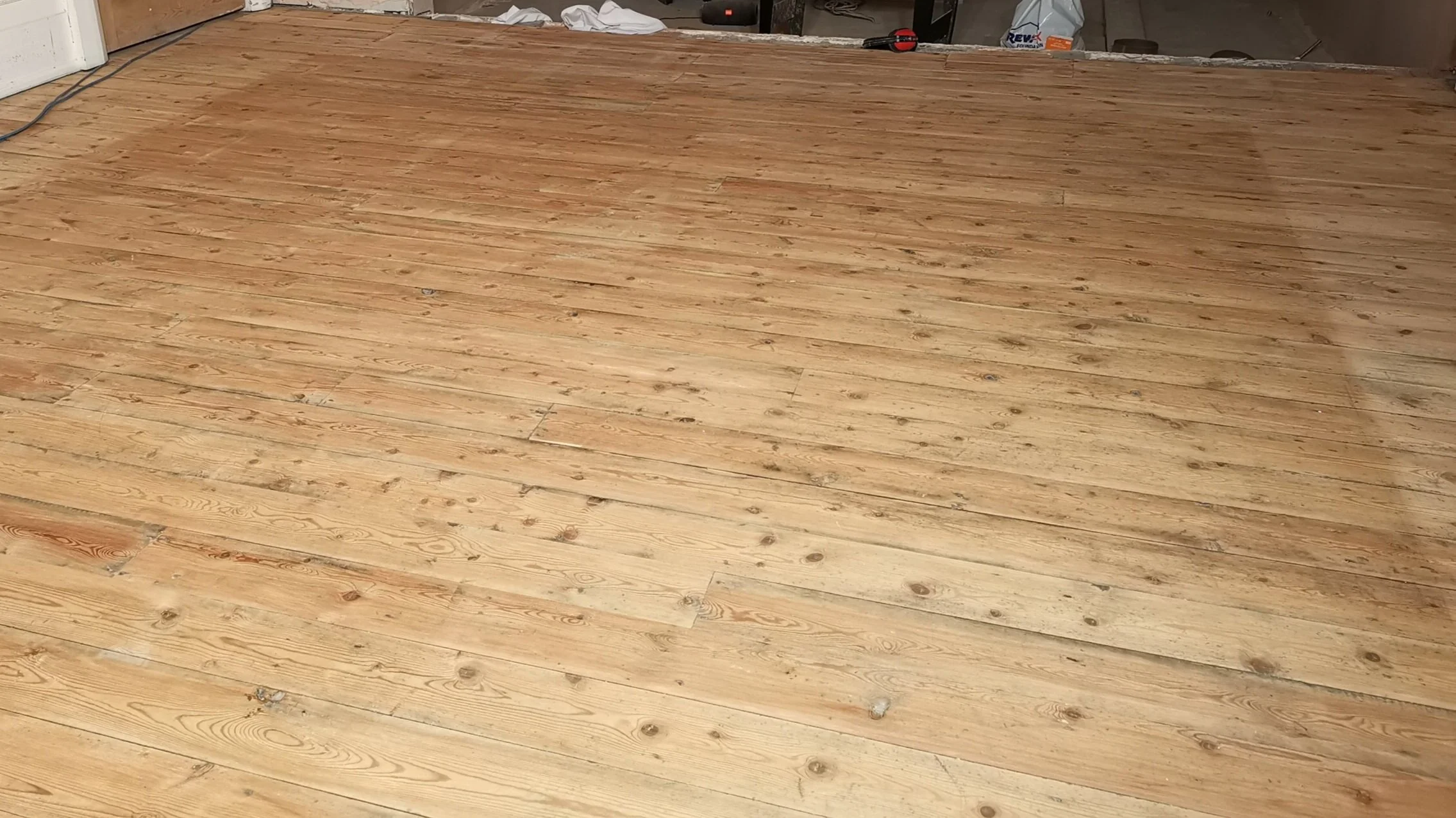 How To Restore Old Floorboards - Step-by-Step Guide