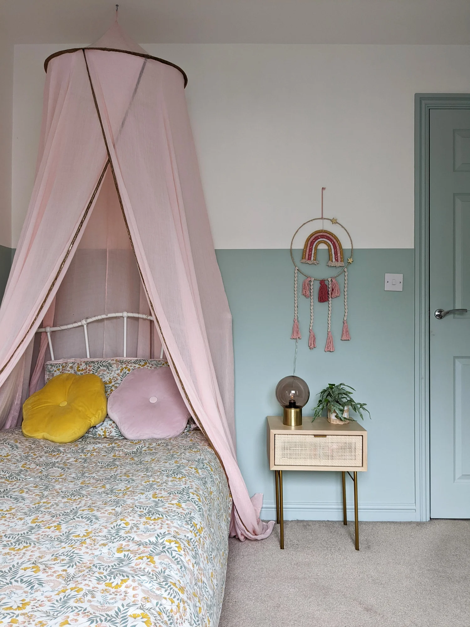 New Build Girl's Room - Final Reveal