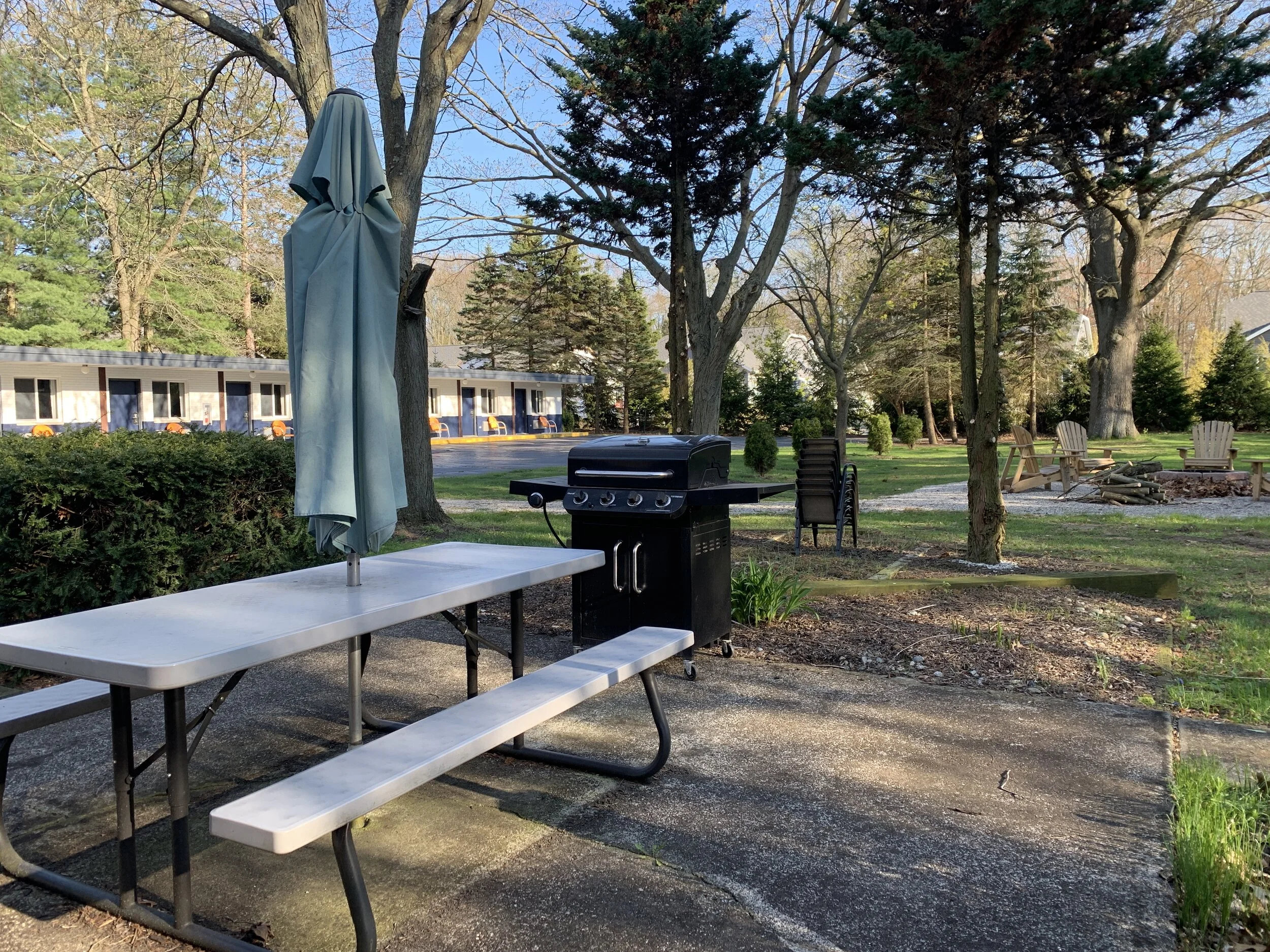 Our Rooms — Starlite Resort