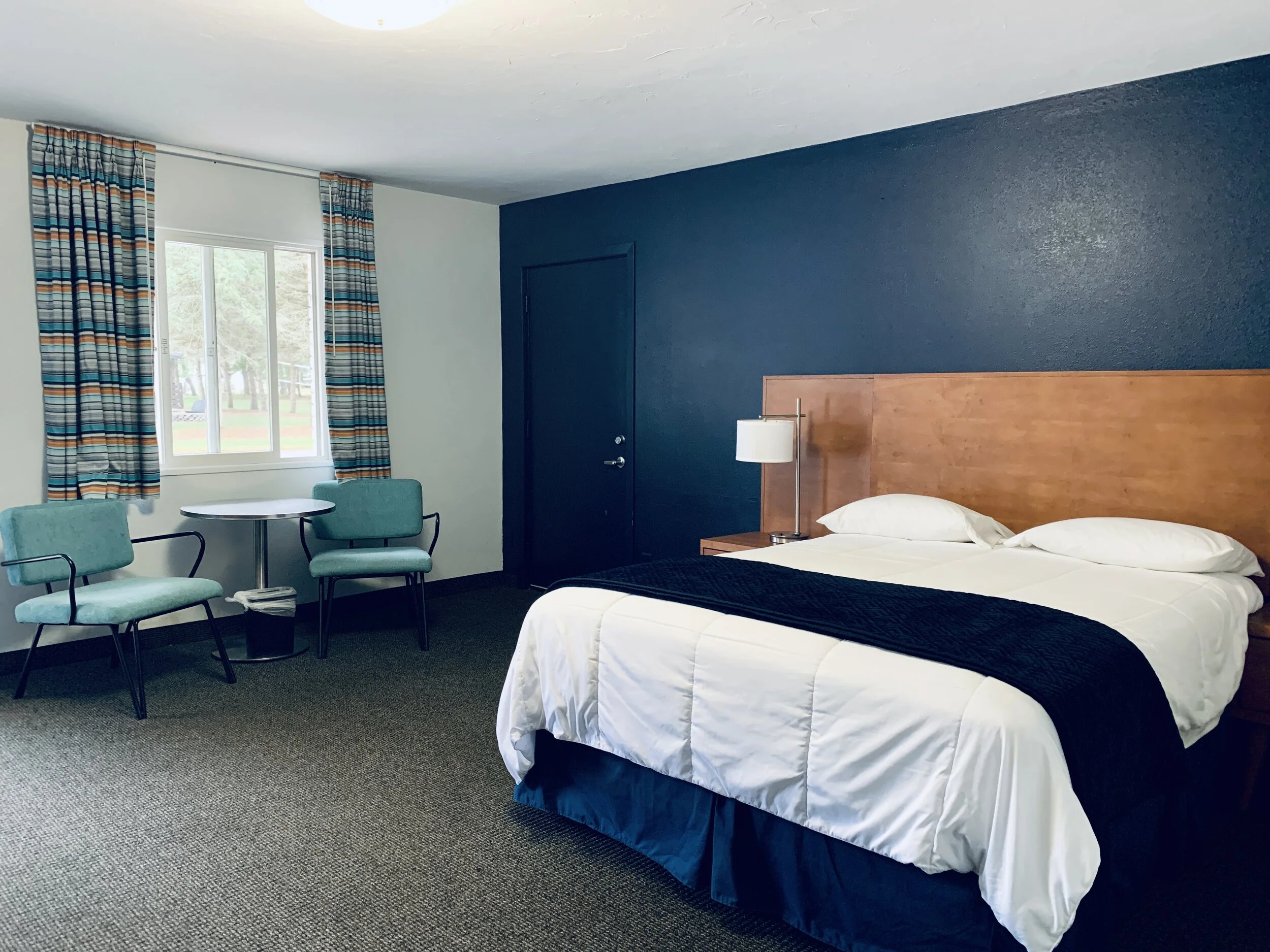 Our Rooms — Starlite Resort