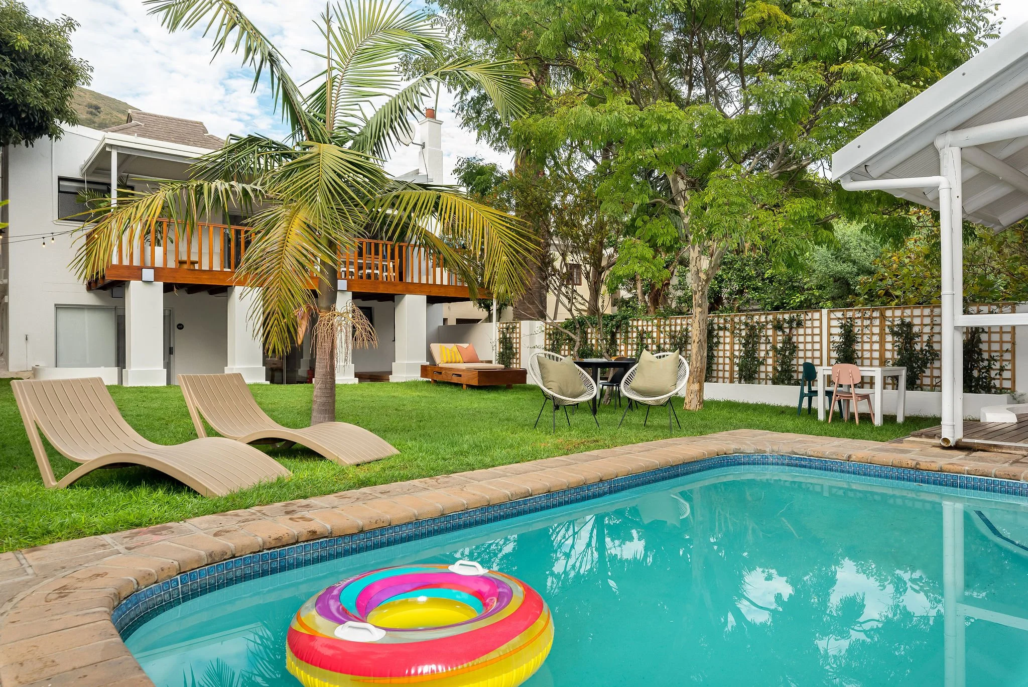Neighbourgood - Stay, Work & Experience Cape Town, South Africa