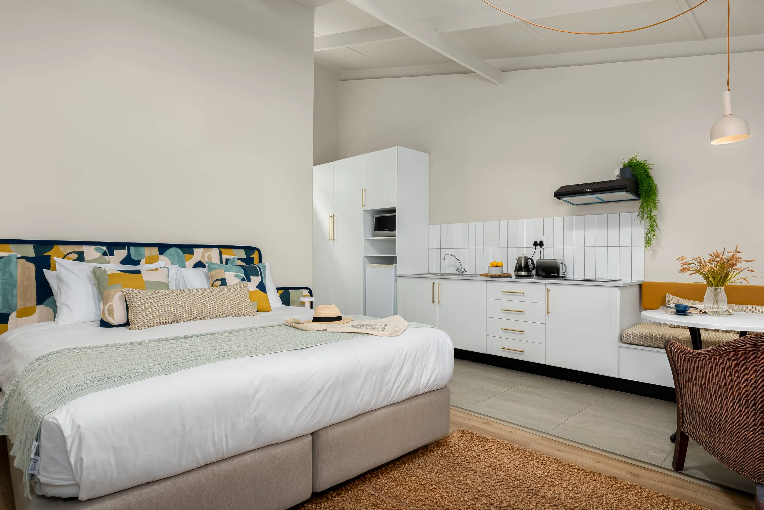 Neighbourgood - Stay, Work & Experience Cape Town & San Francisco
