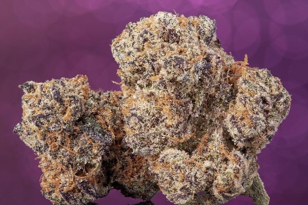 Oreo Cookies Strain- Lucky Chuckie