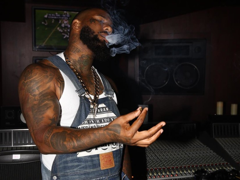 Method Man Smoking Weed