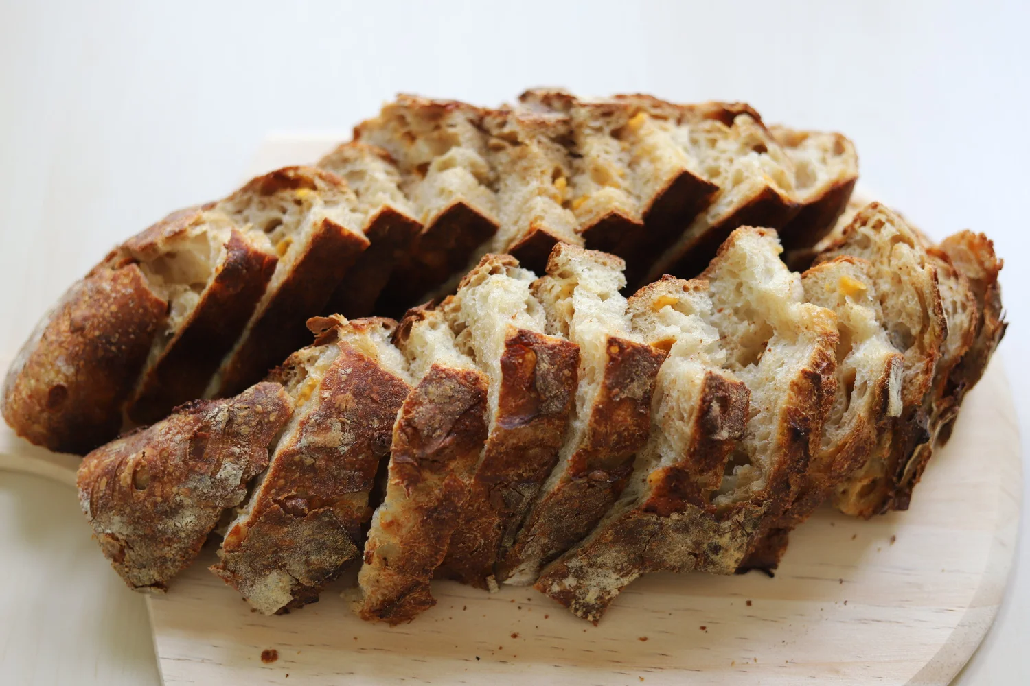 Cheese & Black Pepper Loaf — No Knead to Worry