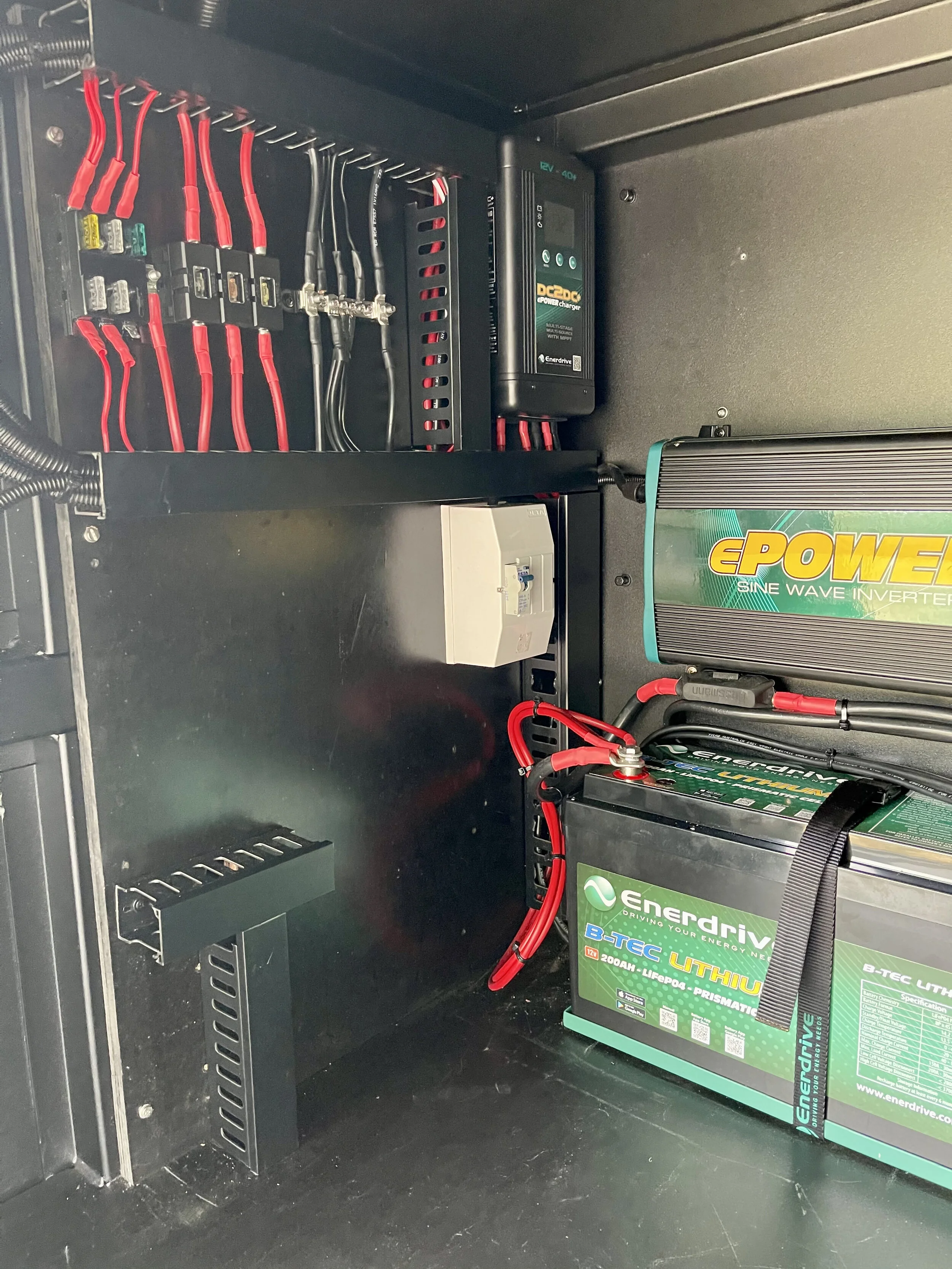 4WD Canopy Electrical Fit Outs