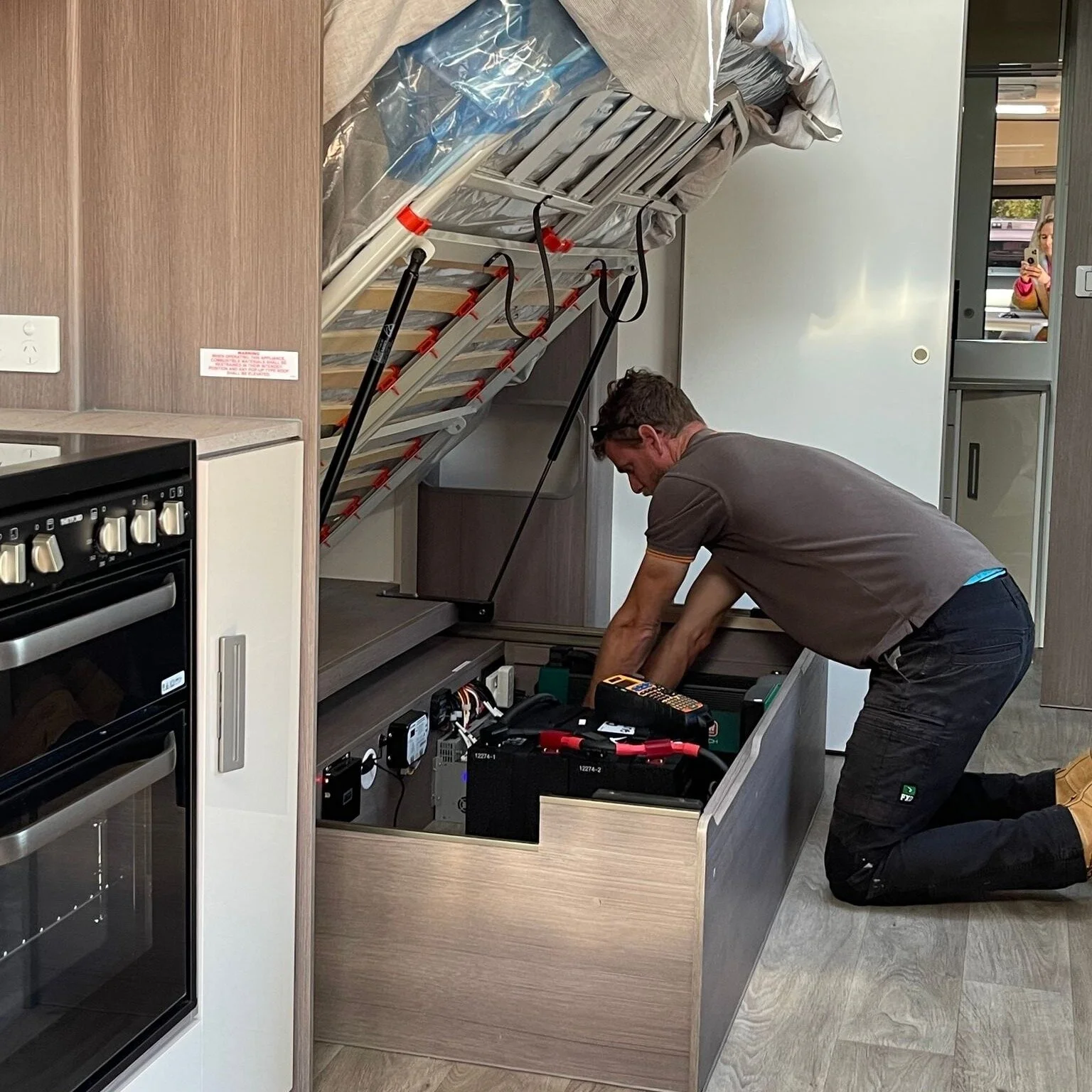 Outech Off-Grid caravan solar panel installation and lithium battery ...