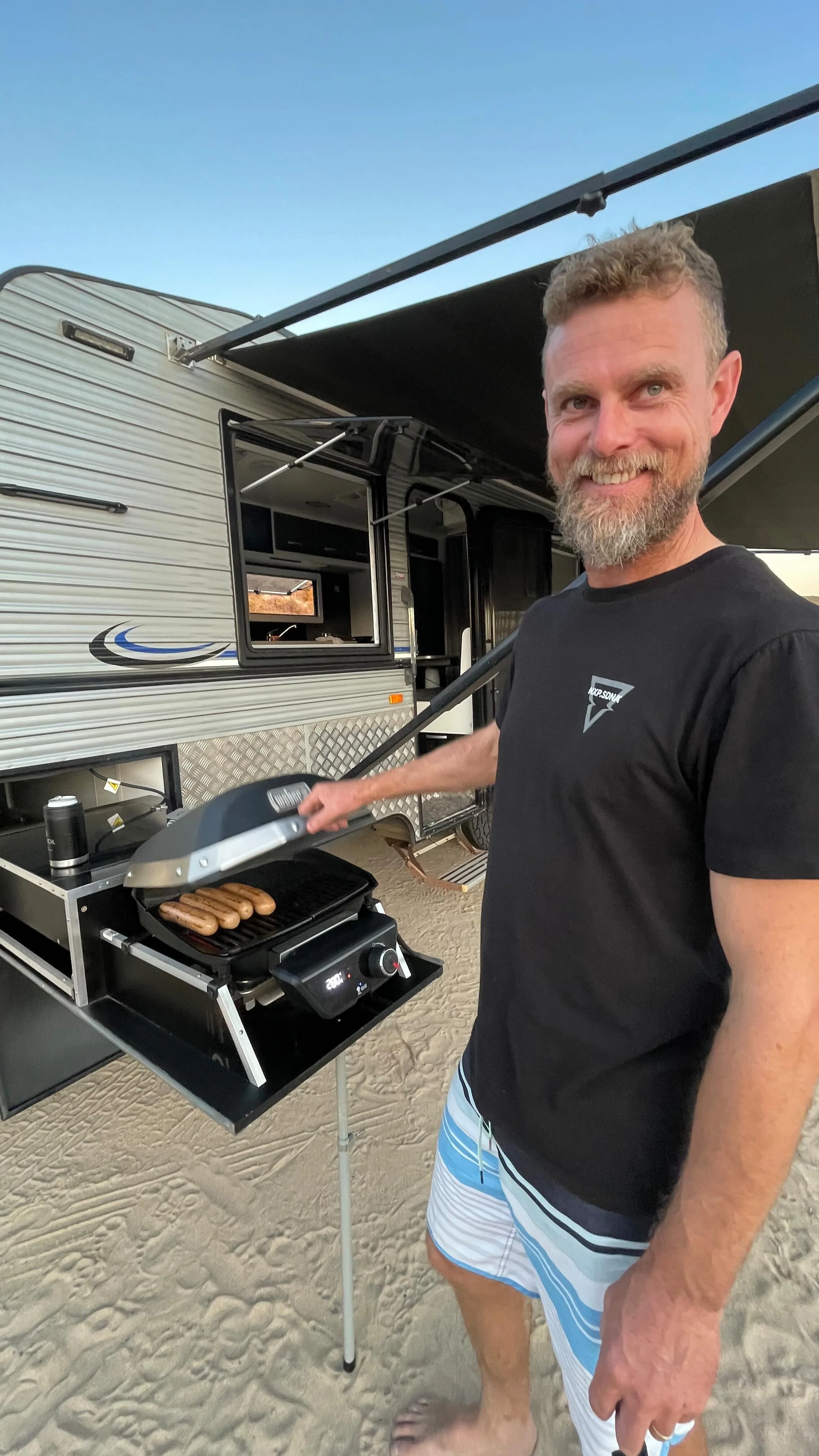 Outech Off-Grid caravan solar panel installation and lithium battery ...