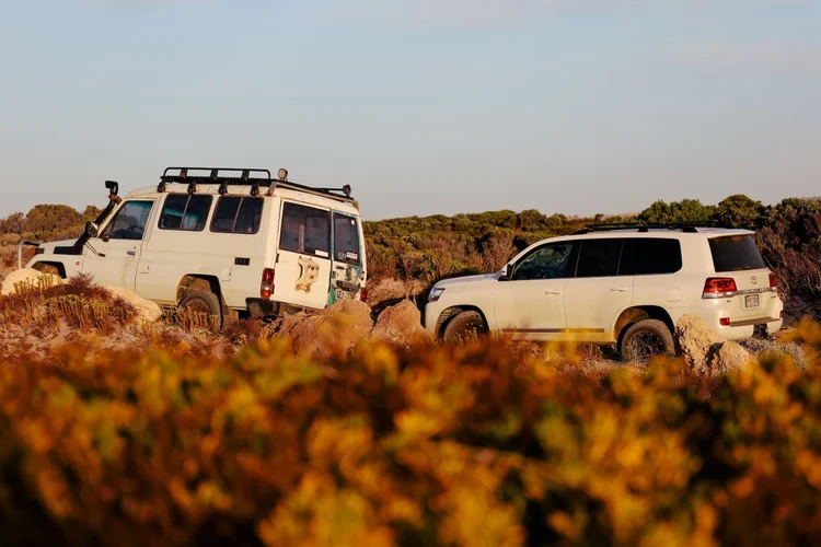 4WD Solar & Lithium Battery Systems and Installation