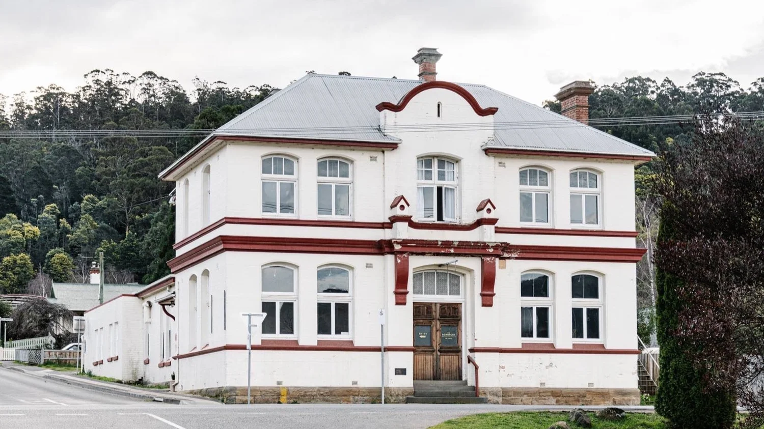 THE BOWMONT * TASMANIA | Discover Scenic Stays – Book Your Tasmania Getaway