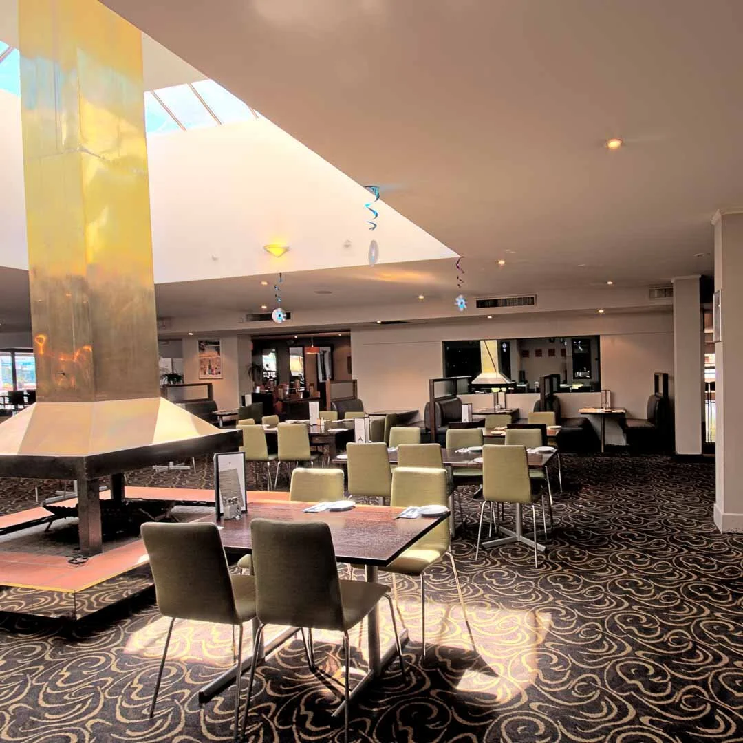 Mitcham Hotel, Mitcham, VIC
