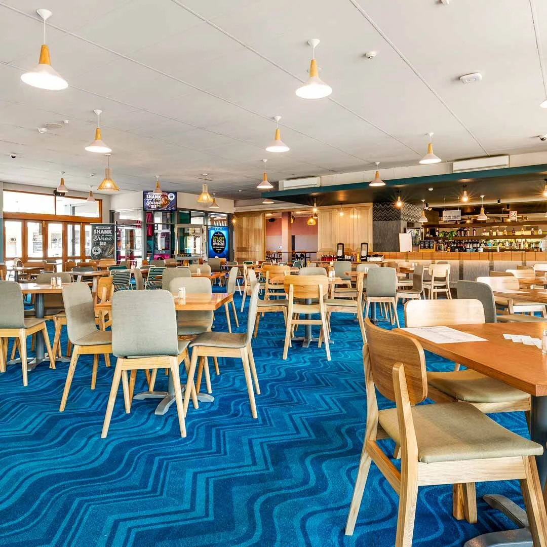 Ocean Beach Hotel, Umina, NSW