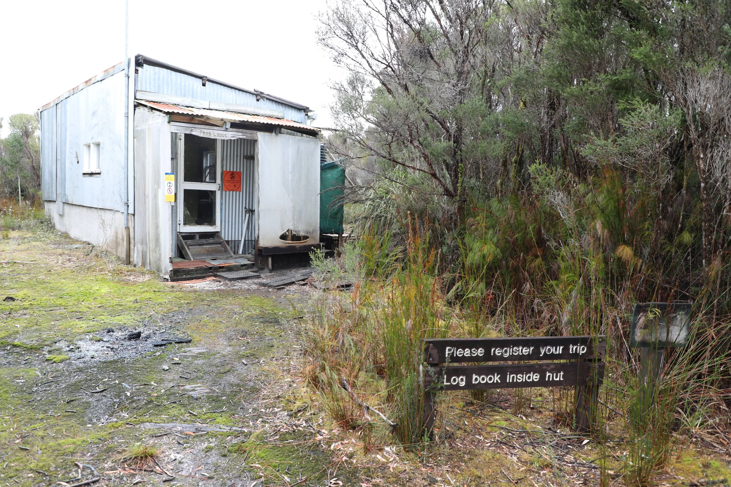 Frog Lodge — Mountain Huts Australia