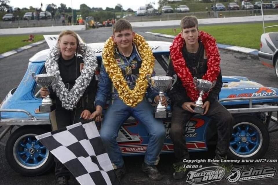 General 6 — National Ministox Club
