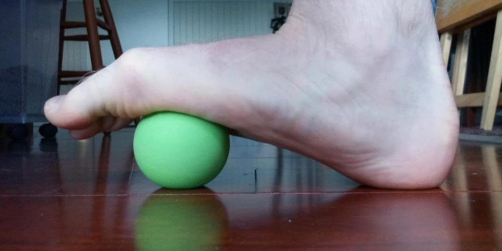 5 Strategies to Reclaim Your Natural Foot — Science of Falling