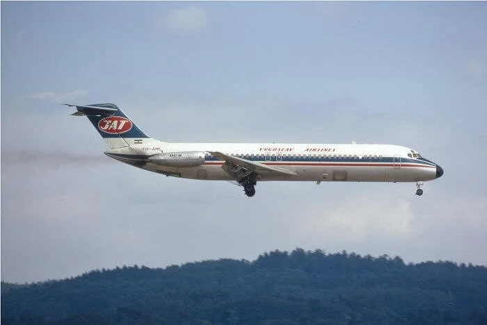 Vesna Vulović and The Unbelievable Story of Surviving a 33,000-Foot ...