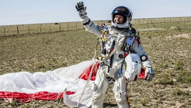 Falling Faster Than Sound - The Physics of Felix Baumgartner’s Leap from Space — Science of Falling
