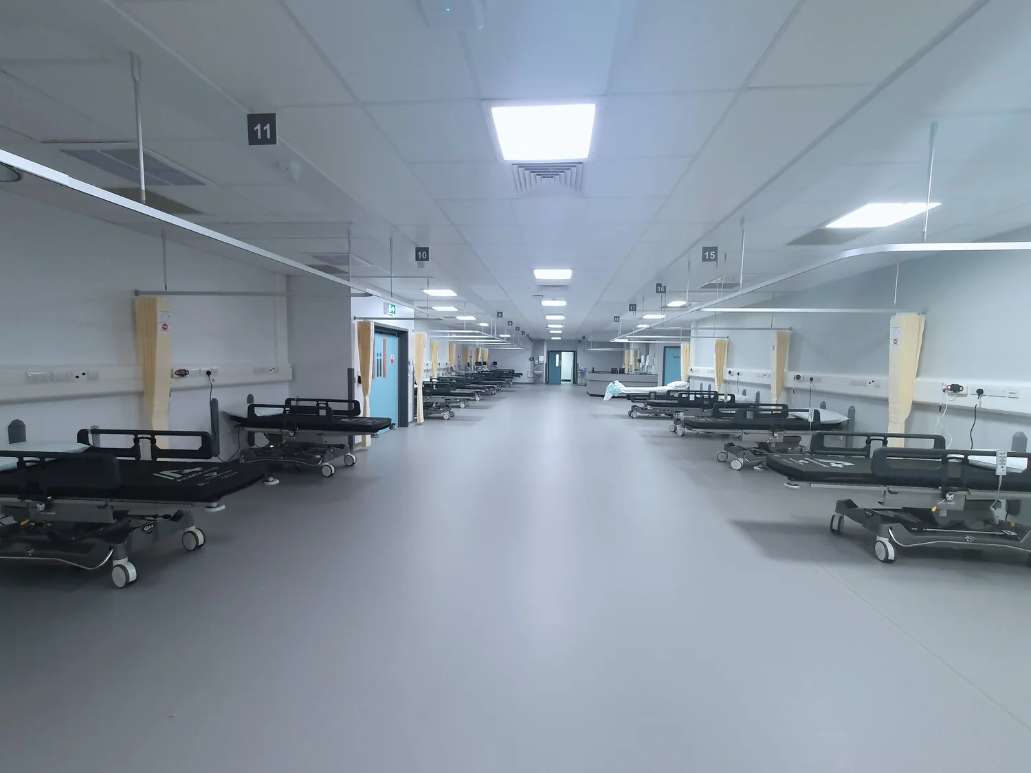 A new £10m Day Surgery Centre has been opened at Castle Hill Hospital ...