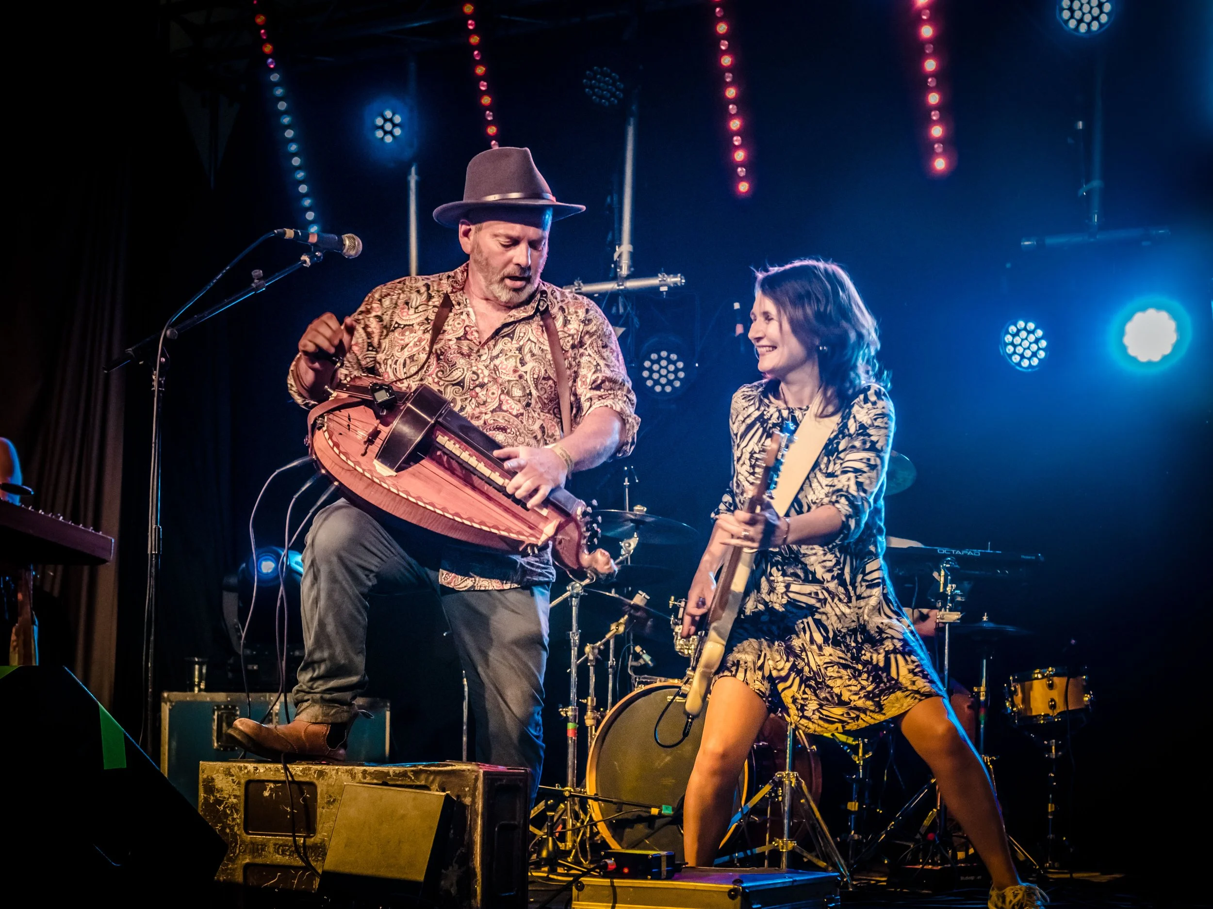 East Yorkshire music duo Agent Starling win Best World Music Album ...
