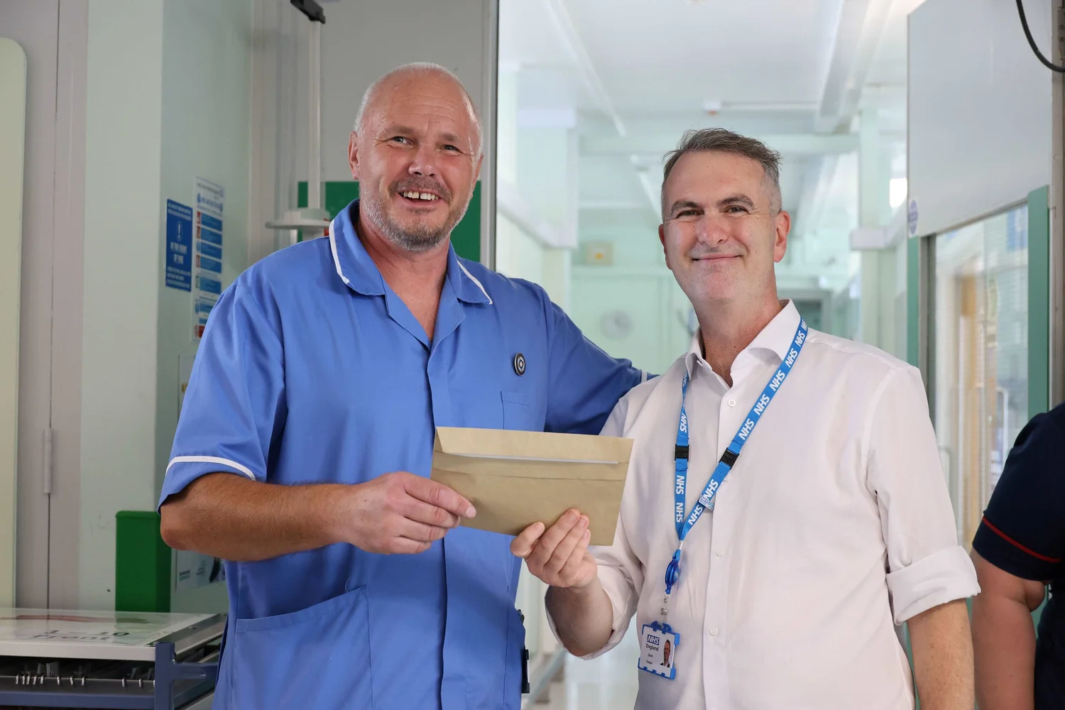 ‘Inspirational’ nurse receives Gold Award — The Hull Story