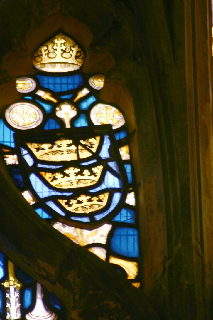 The Three Crowns: History of the city’s regal coat of arms — The Hull Story