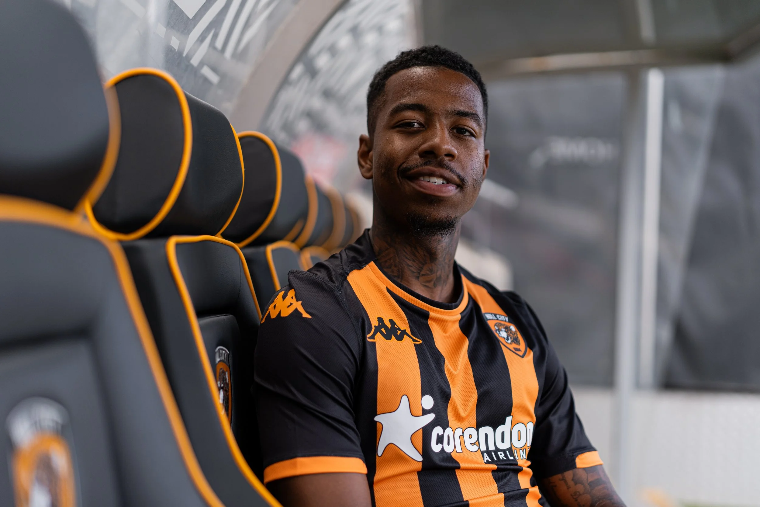 Hull City have signed winger Jason Lokilo from Dutch Eredivisie side ...