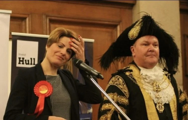 Ex-Lord Mayor resigns from Hull Labour over ‘toxic environment’ — The ...