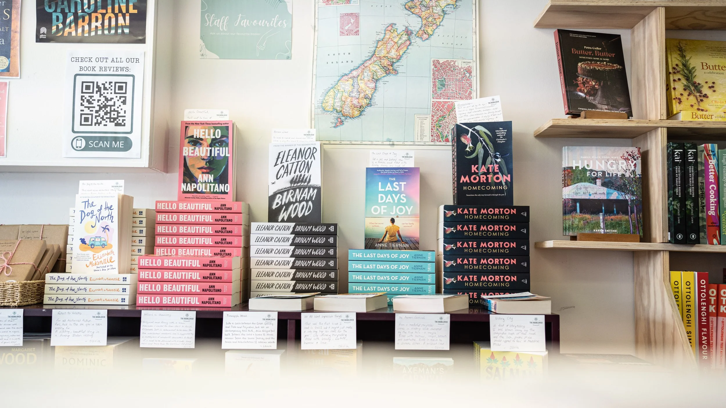 Book Reviews — The Booklover