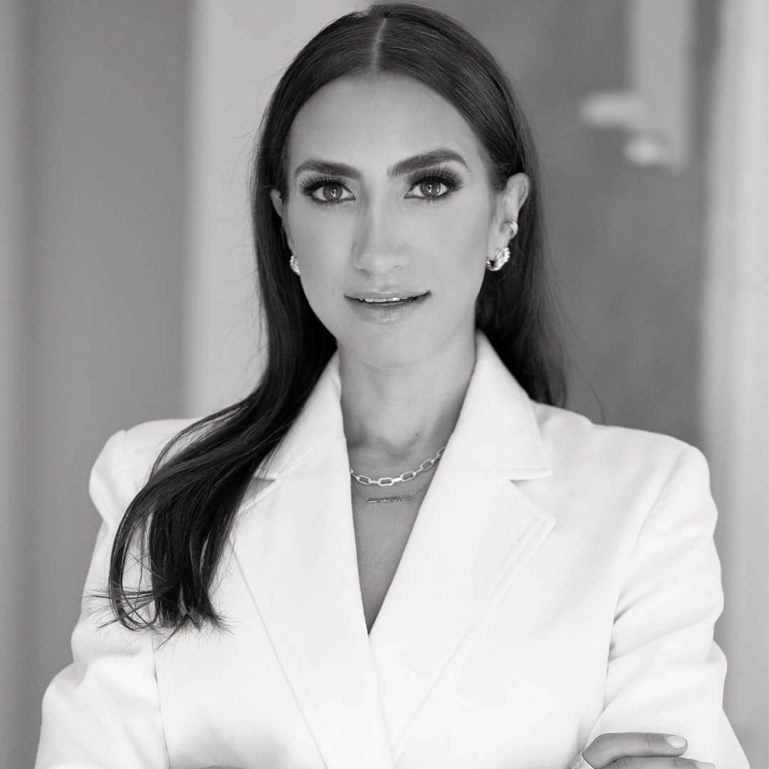 Ep 162 | Mandana Dayani — Behind Her Empire