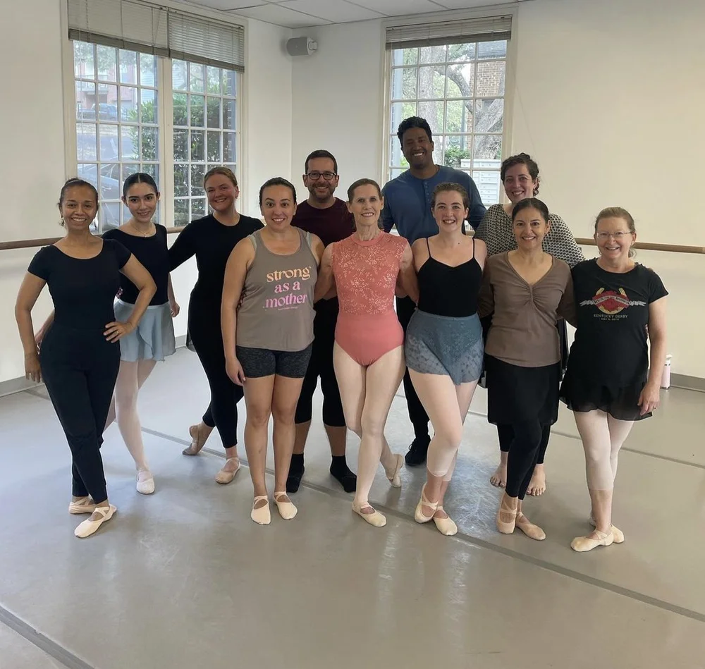 Adult Ballet — DeCruz Ballet
