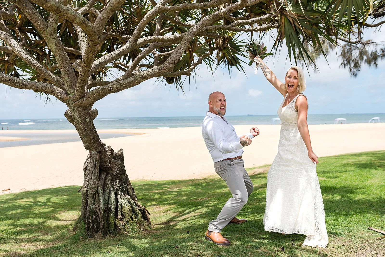 Micro Beach Wedding - Sunshine Coast — Sunshine Coast Photographer