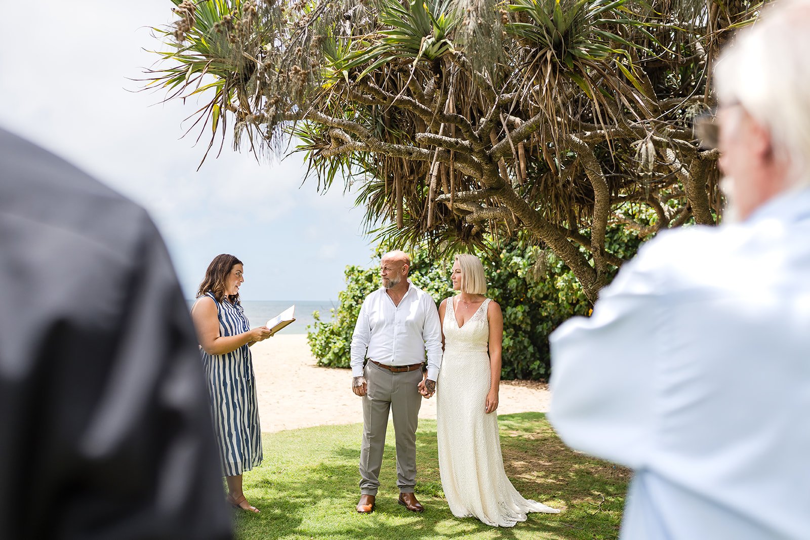 Micro Beach Wedding - Sunshine Coast — Sunshine Coast Photographer