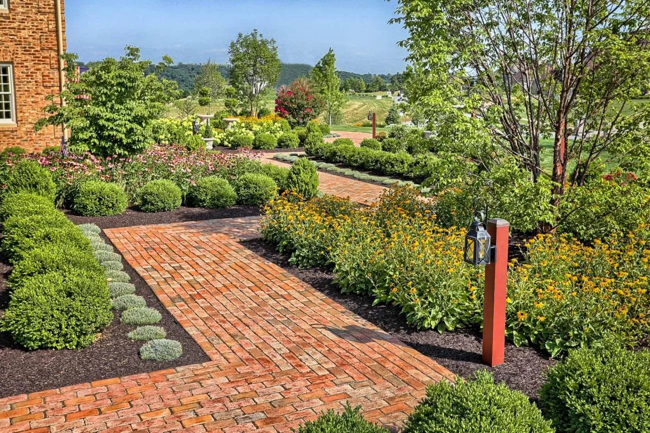Landscape Design Mechanicsburg, Hershey, Harrisburg PA | GoldGlo Landscapes