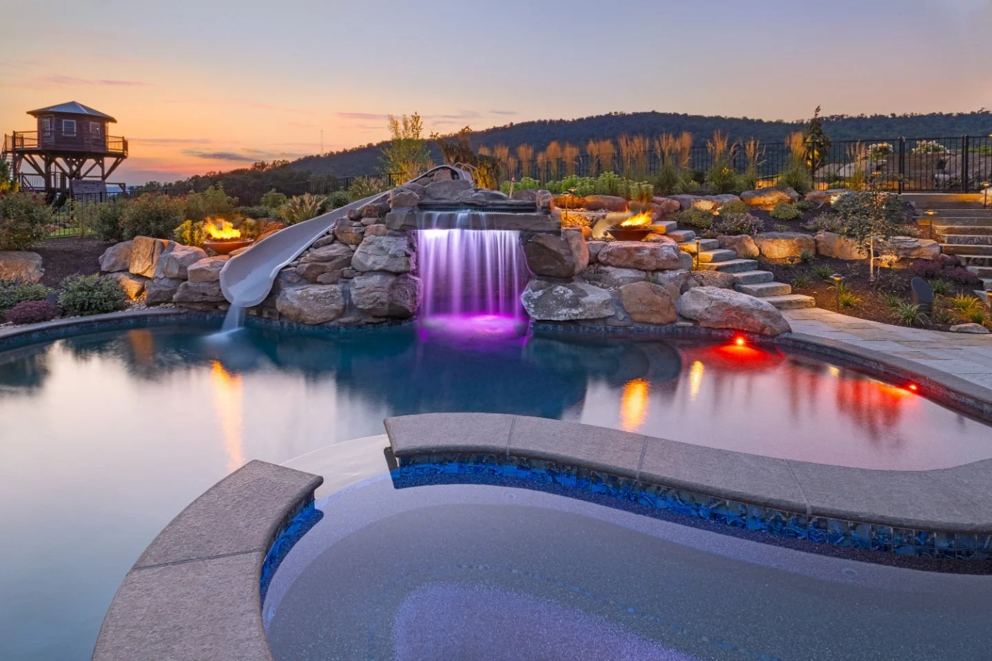 Award Winning Modern Mountain Resort in Millersburg, PA | GoldGlo ...