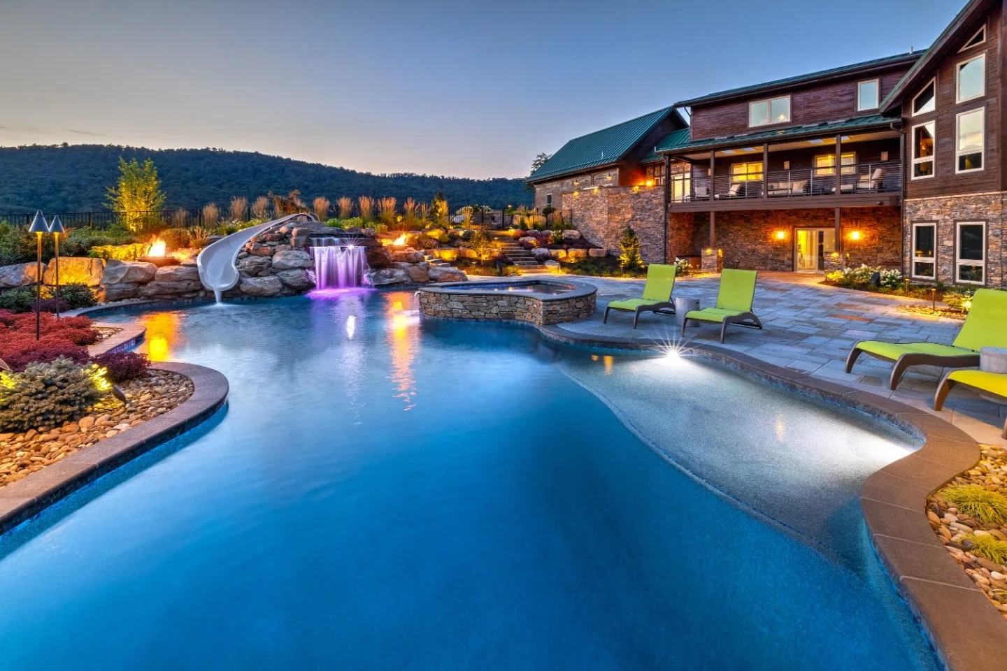 Award Winning Modern Mountain Resort in Millersburg, PA | GoldGlo ...