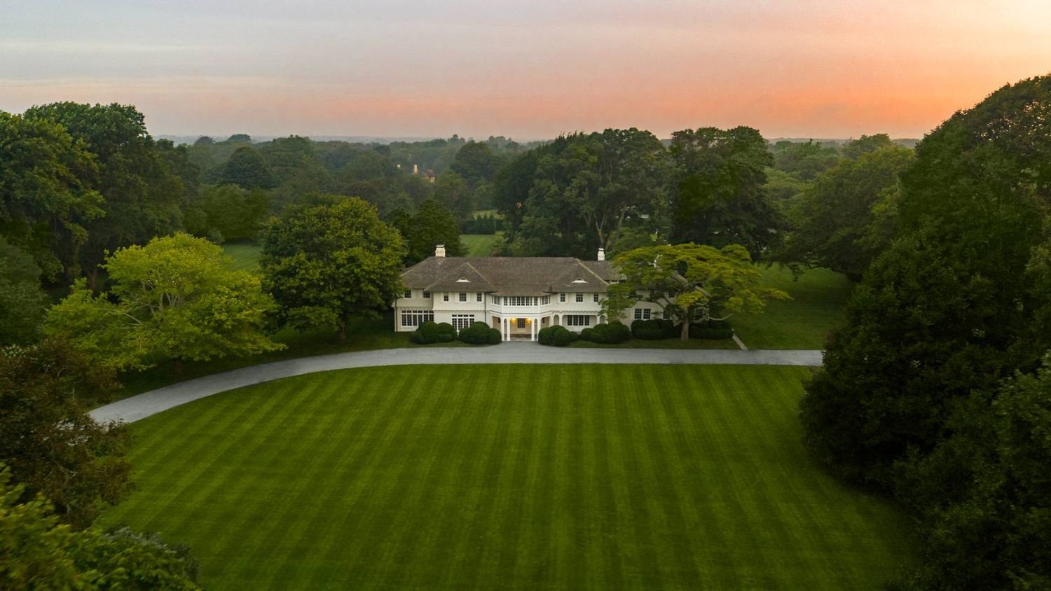 4 Sumptuous Homes With Private Clients Discretion Is Key For These