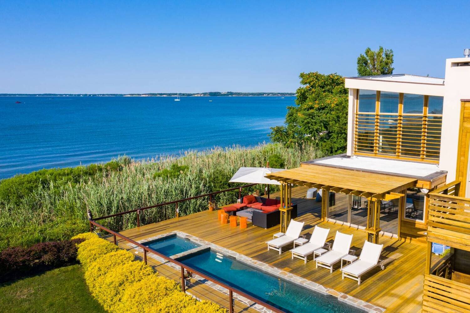 NEW YORK – HOW THE HAMPTONS HAVE FLOURISHED IN OUR CURRENT CLIMATE ...