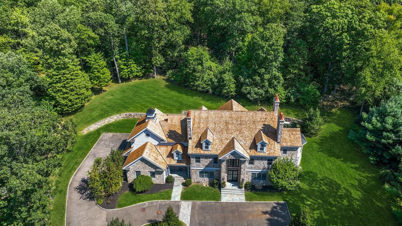 An 18th-Century Connecticut Tobacco Farm Is Now Selling as a $9.5 ...