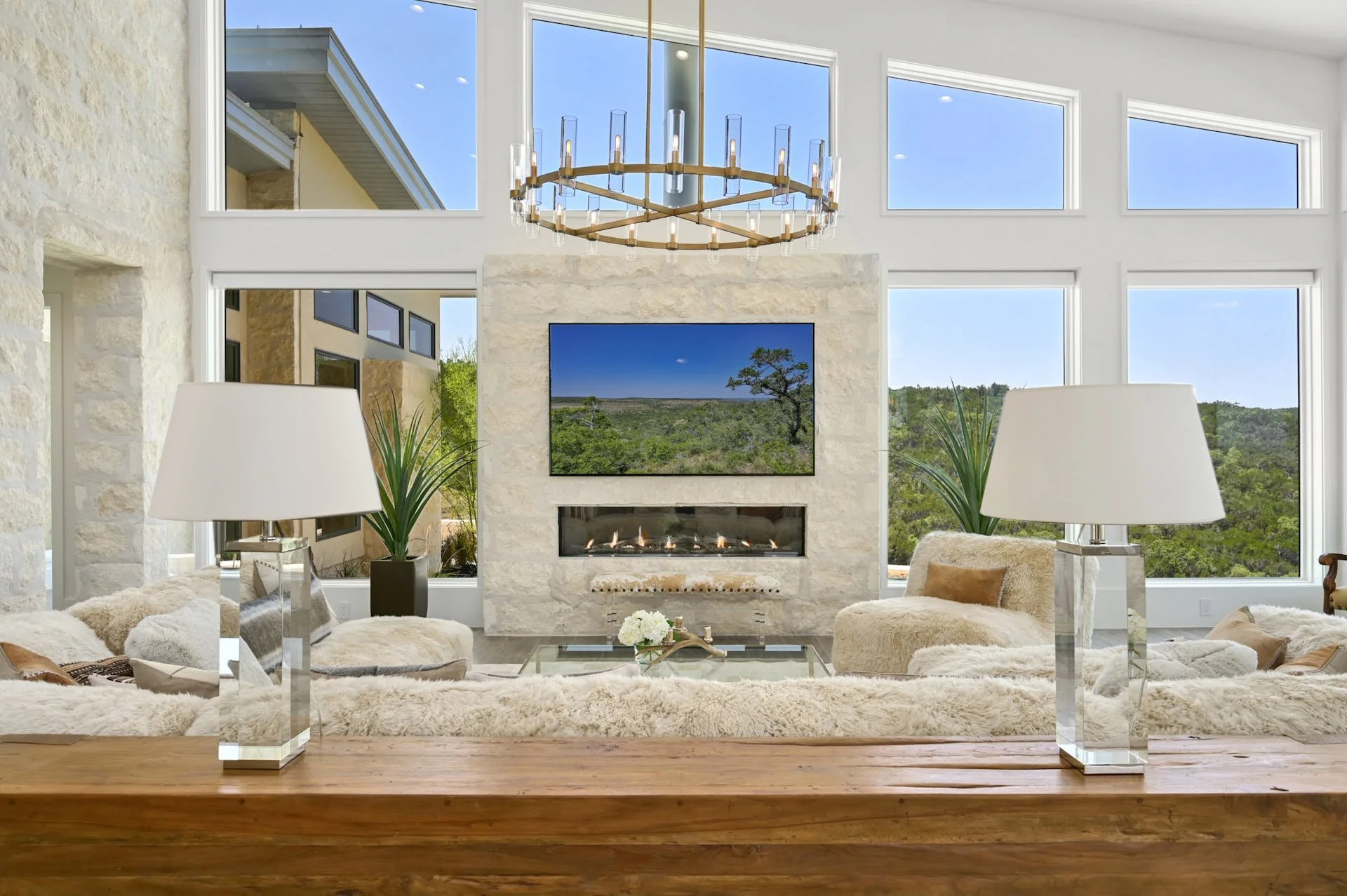A 50-Acre Modern Texas Hill Country Compound Is Quietly Selling for ...