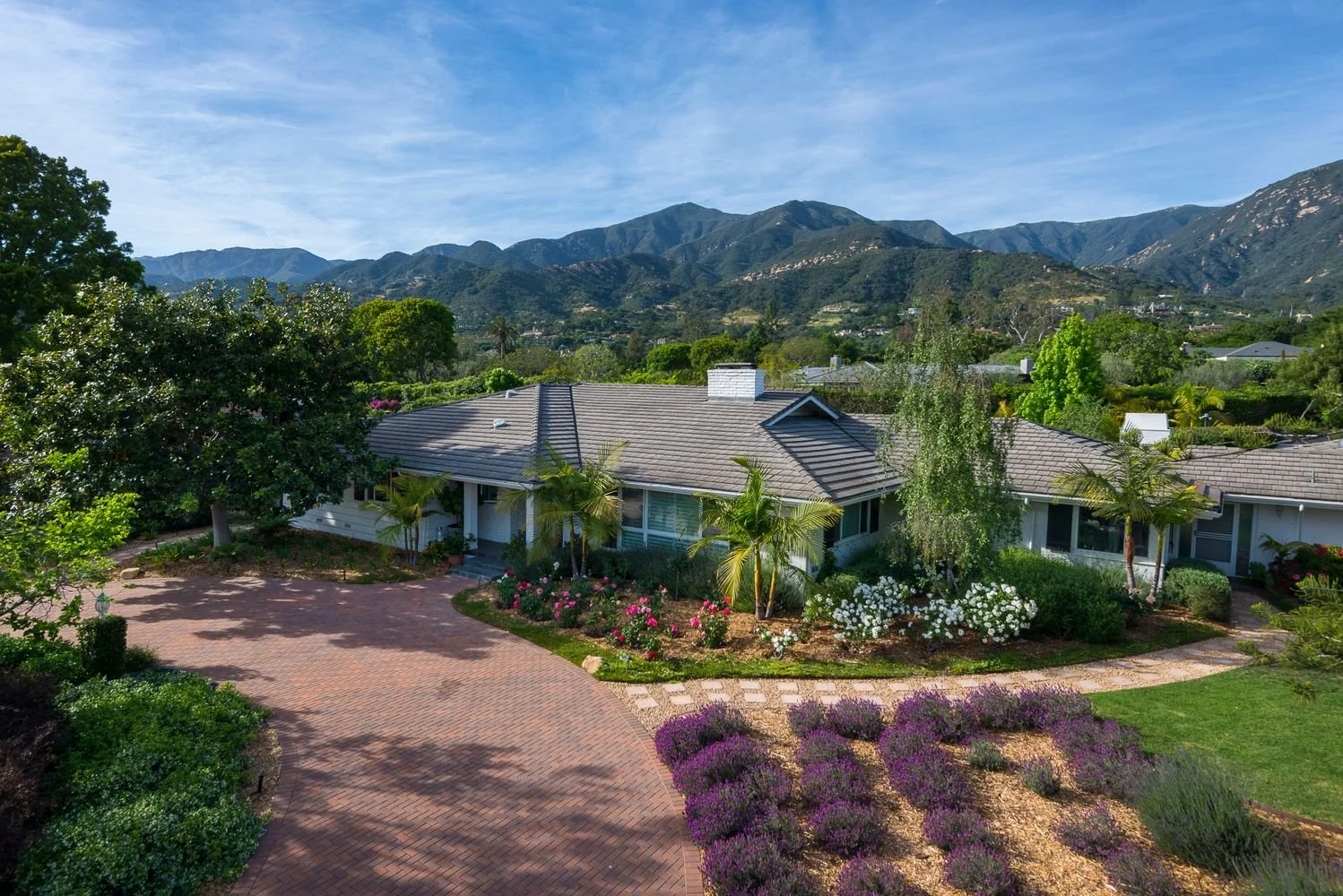 CALIFORNIA — Compass Luxury