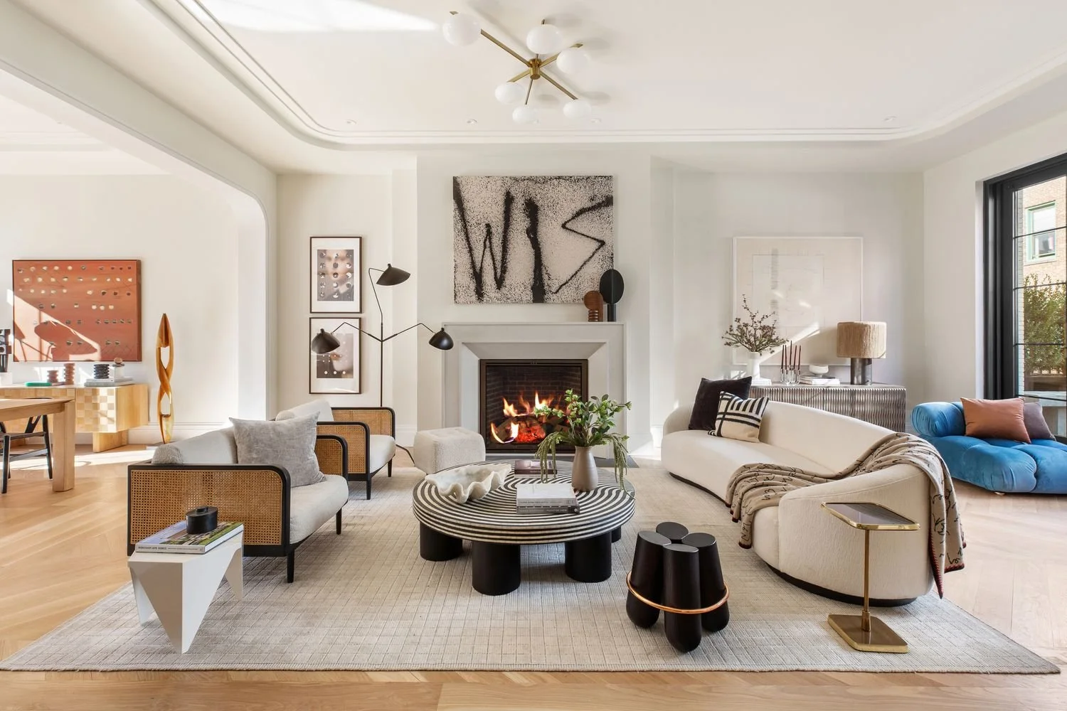 NEW YORK — Compass Luxury