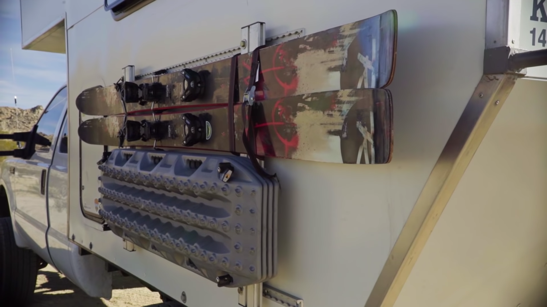 Photographer's CUSTOM Minimalist EXPEDITION CAMPER 4X4 Diesel - FLORB