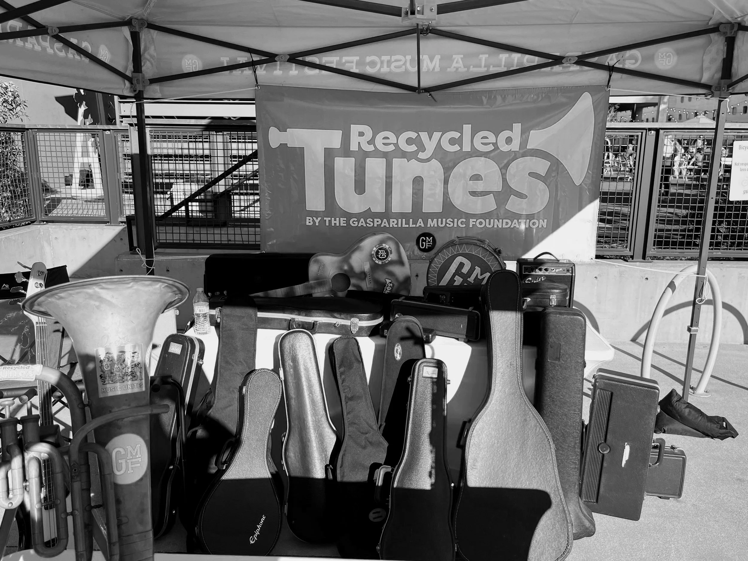 Donate an Instrument — Recycled Tunes