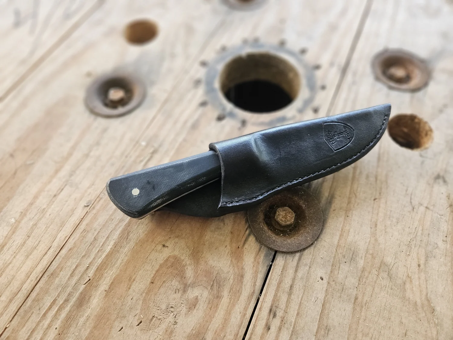 Store 1 — NYUK Knives and Leather